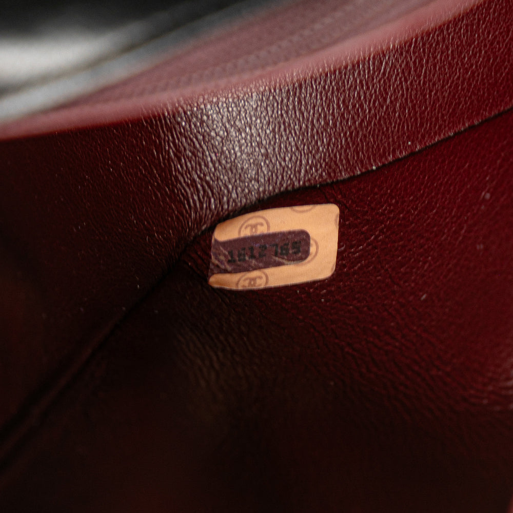 Small Square Quilted Lambskin Flap · HEWI