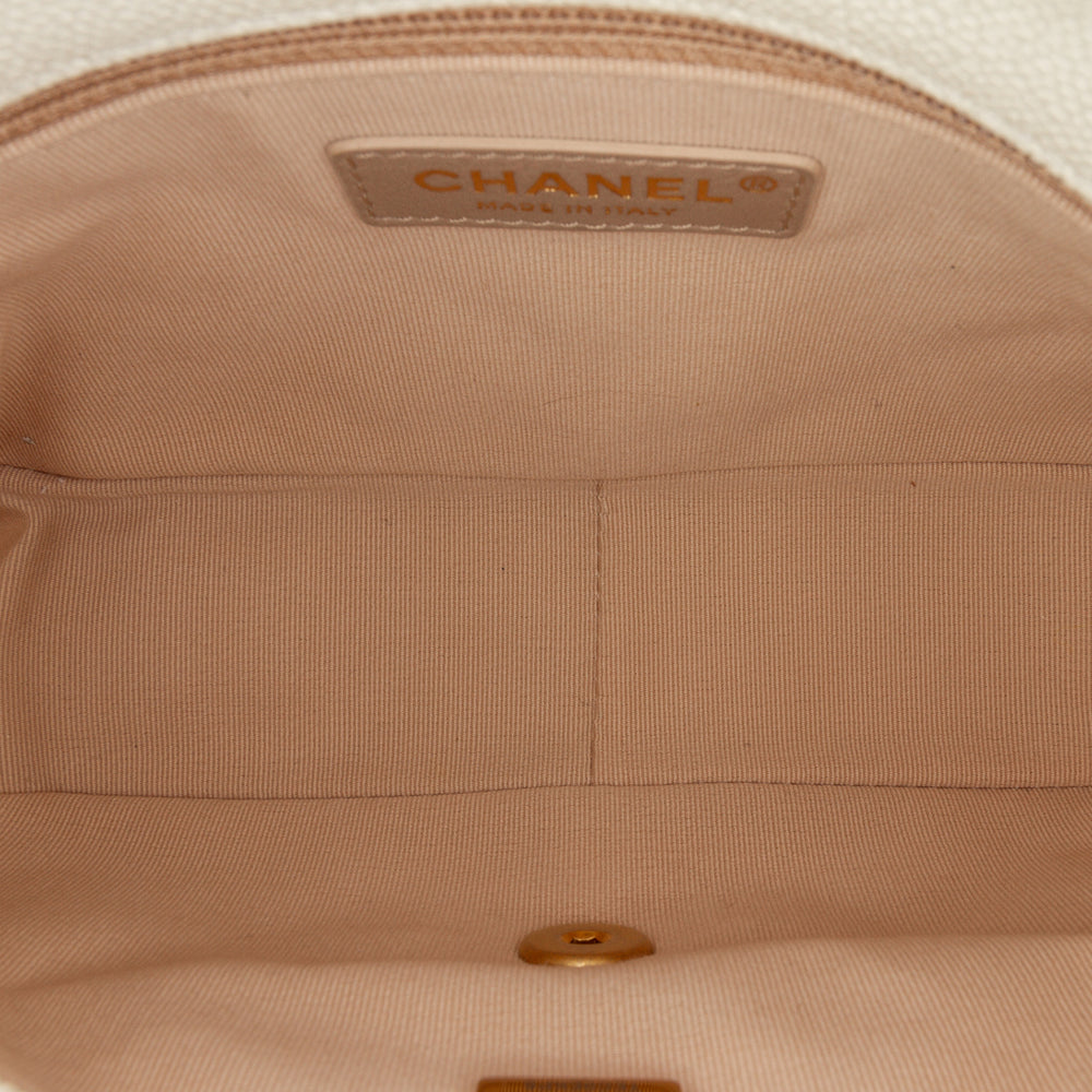 Small Quilted Caviar Chain Melody Flap · HEWI
